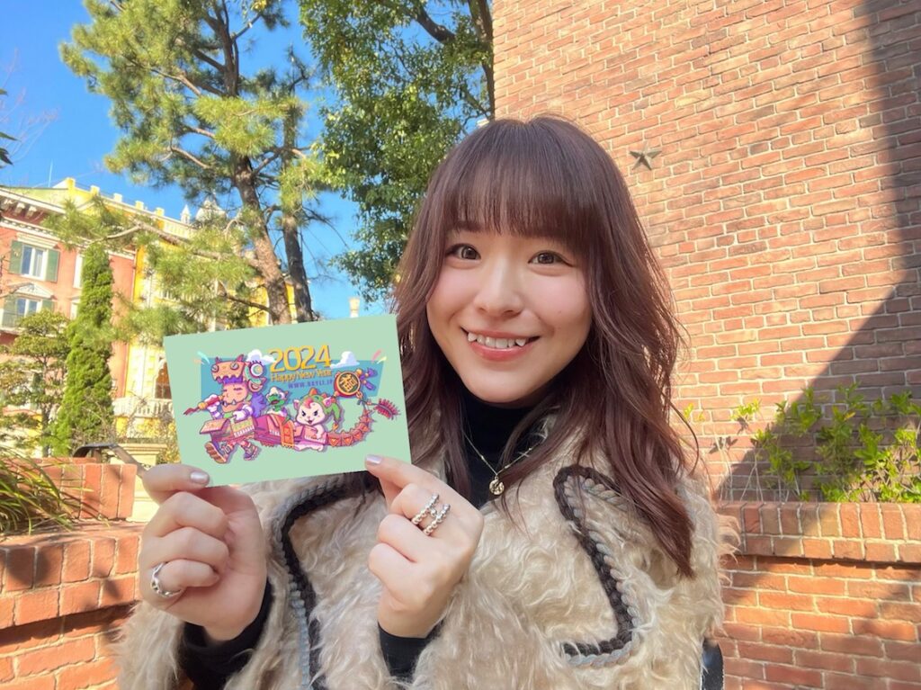 玲里 Official Website